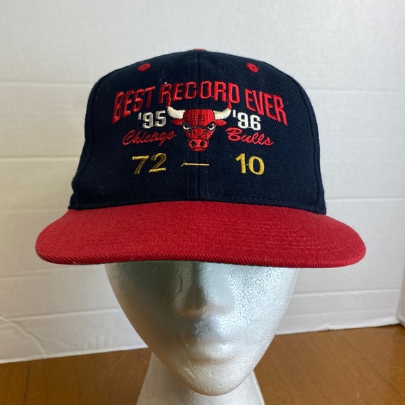 Accessories | Vintage Chicago Bulls 199596 Best Record Ever 721 Caphat ...